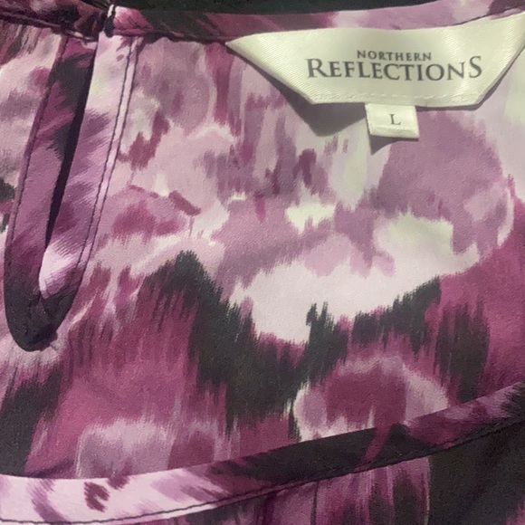 Northern Reflections | Tops | Northern Reflections Gorgeous Floral ...